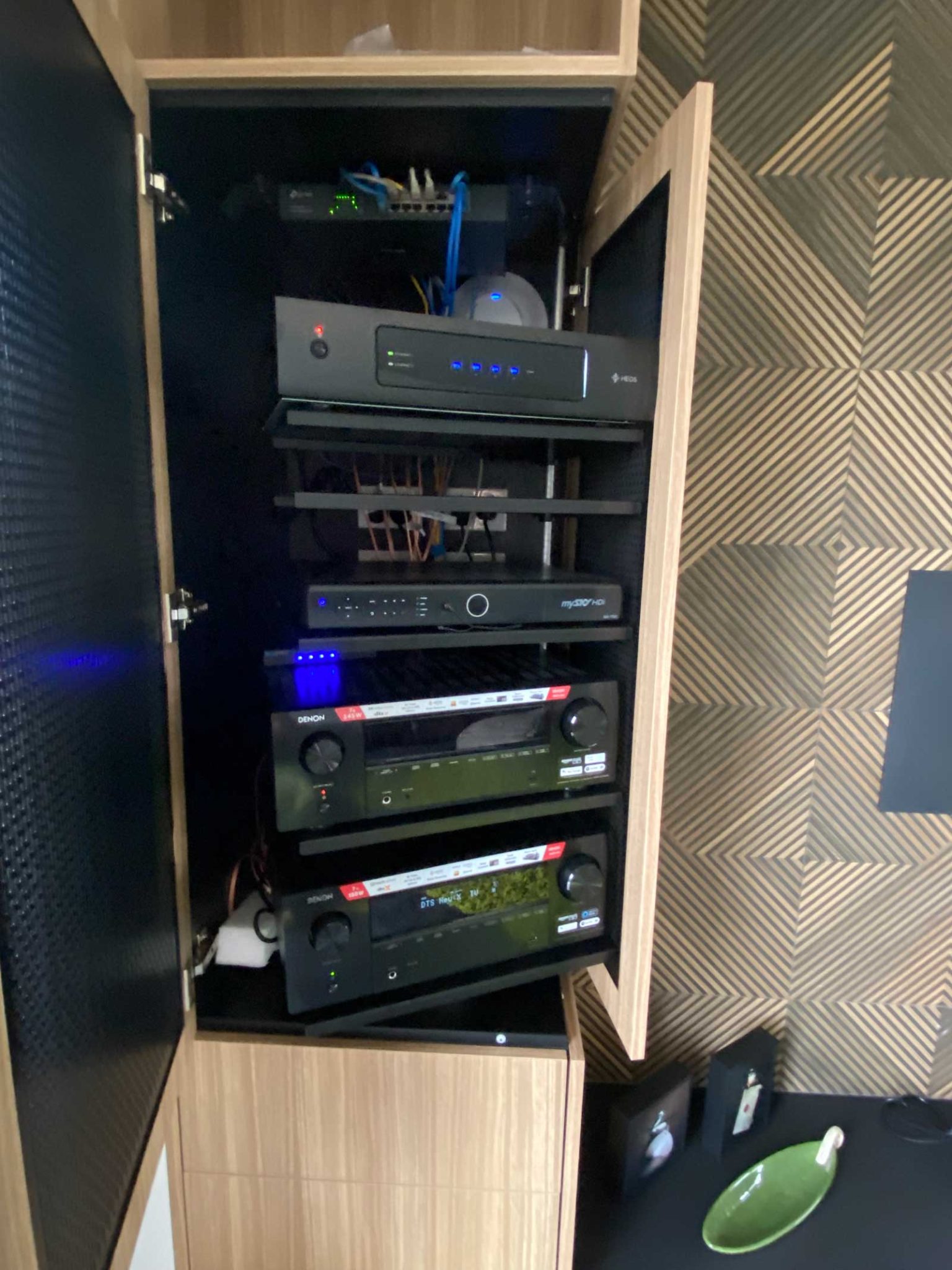 MultiRoom Movies & Music – Rapallo