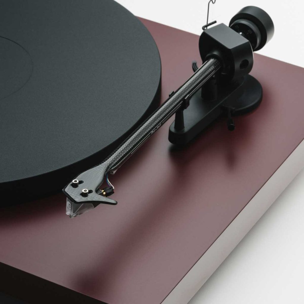 Pro-Ject Debut EVO 2 Turntable with Pick It MM Cartridge – Rapallo